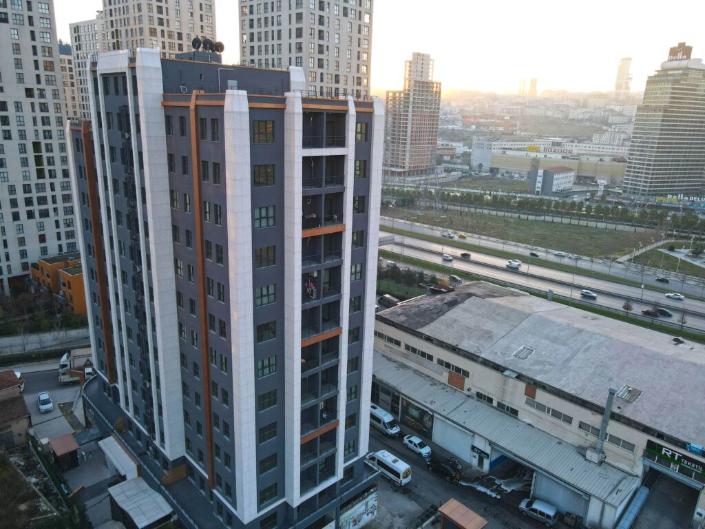 Bizz Towers High Quality, Ready, Family Residence - Otto34 Real Estate